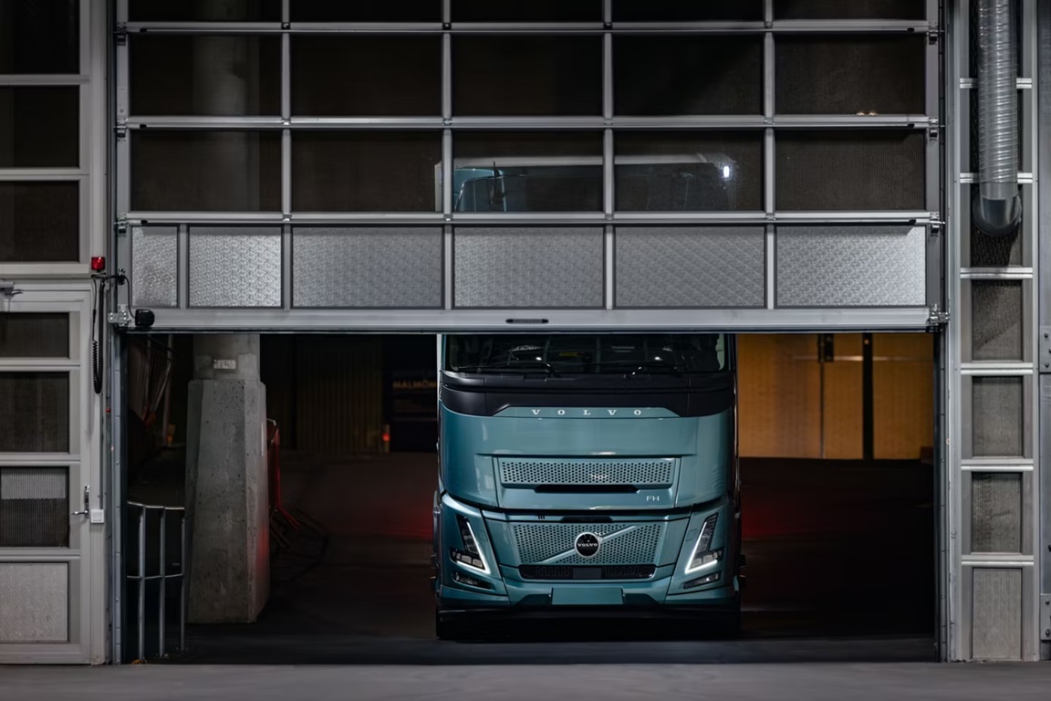 Volvo Unveils 600 km Range Heavy Duty Electric Truck | ESG Investing